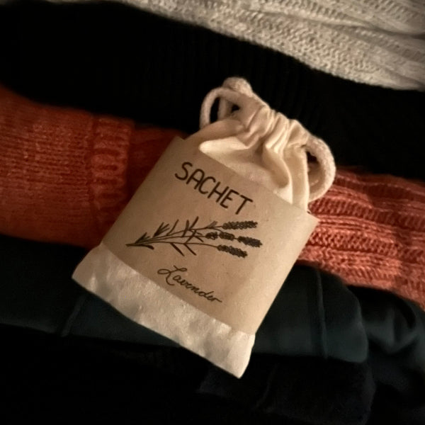 Aromatic Sachets from Garden & Forest - Walnut