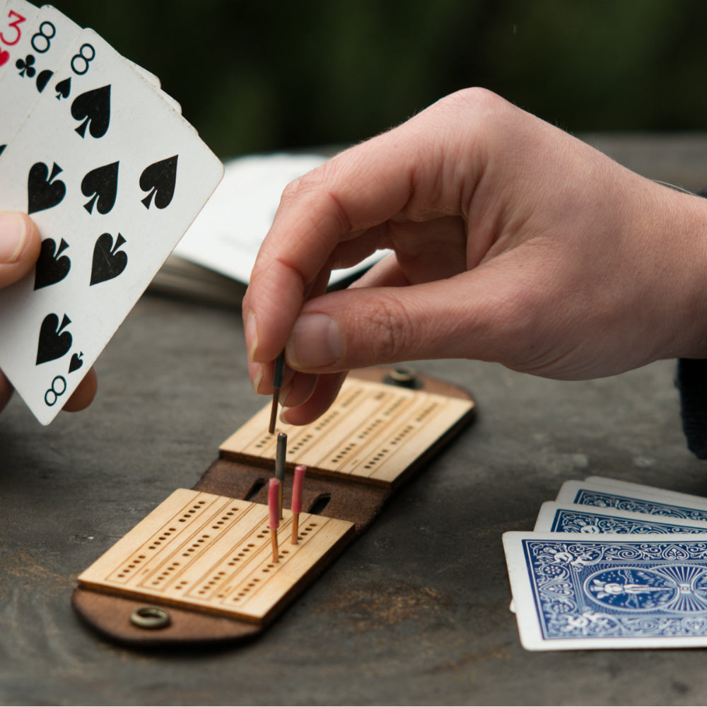 How to Play Cribbage: Rules of Play - Walnut